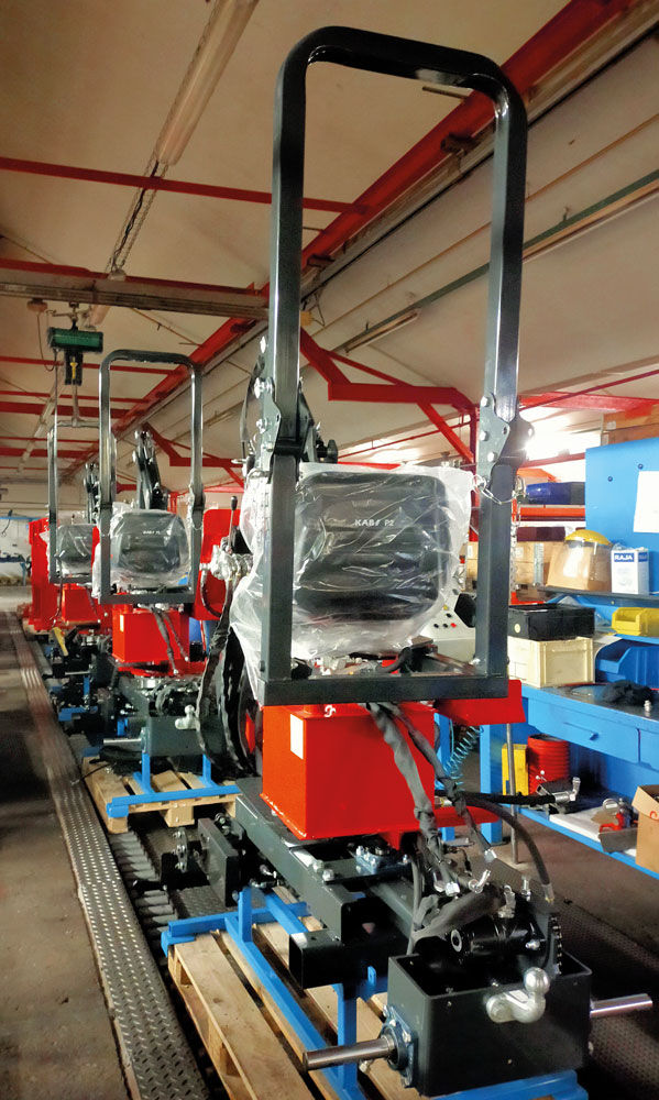 All models of JMEKA multi-purpose mini-diggers for all your ...